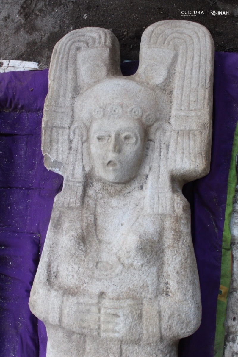 1er. gran descubrimiento en 2021: Escultura femenina huasteca en ...